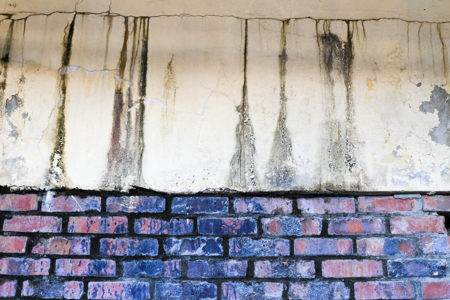 Interstitial Condensation: Risks Inside Your Walls